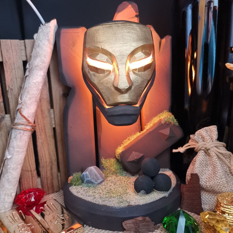 Reaper Mask Diorama Sea of Thieves